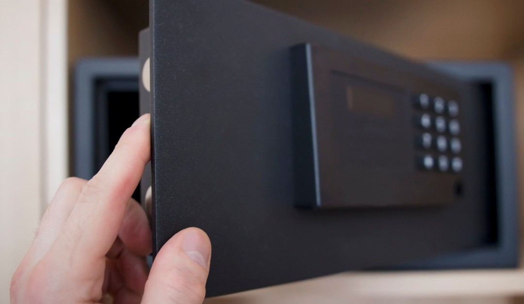 How to Protect Your Valuables During a Sale — RISMedia